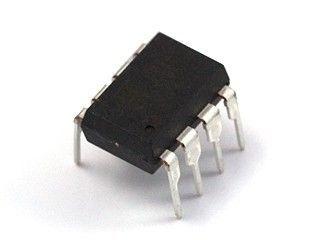 MAX705 - DIP8 IC